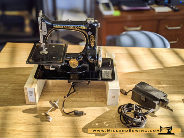 Singer Model 24 – Millard Sewing Center