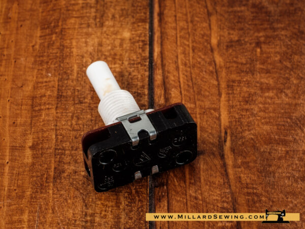 Power Switch (NOS) for Pfaff 1100 & 1200 Series Sewing Machines ...