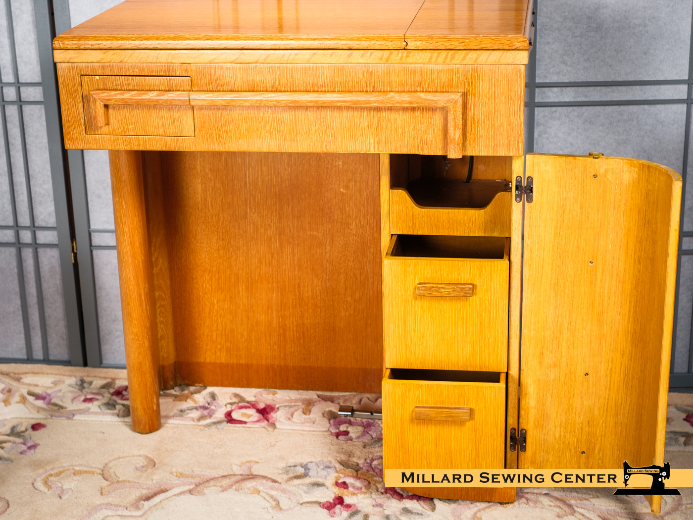 Art Deco, Model 42, Singer – Millard Sewing Center